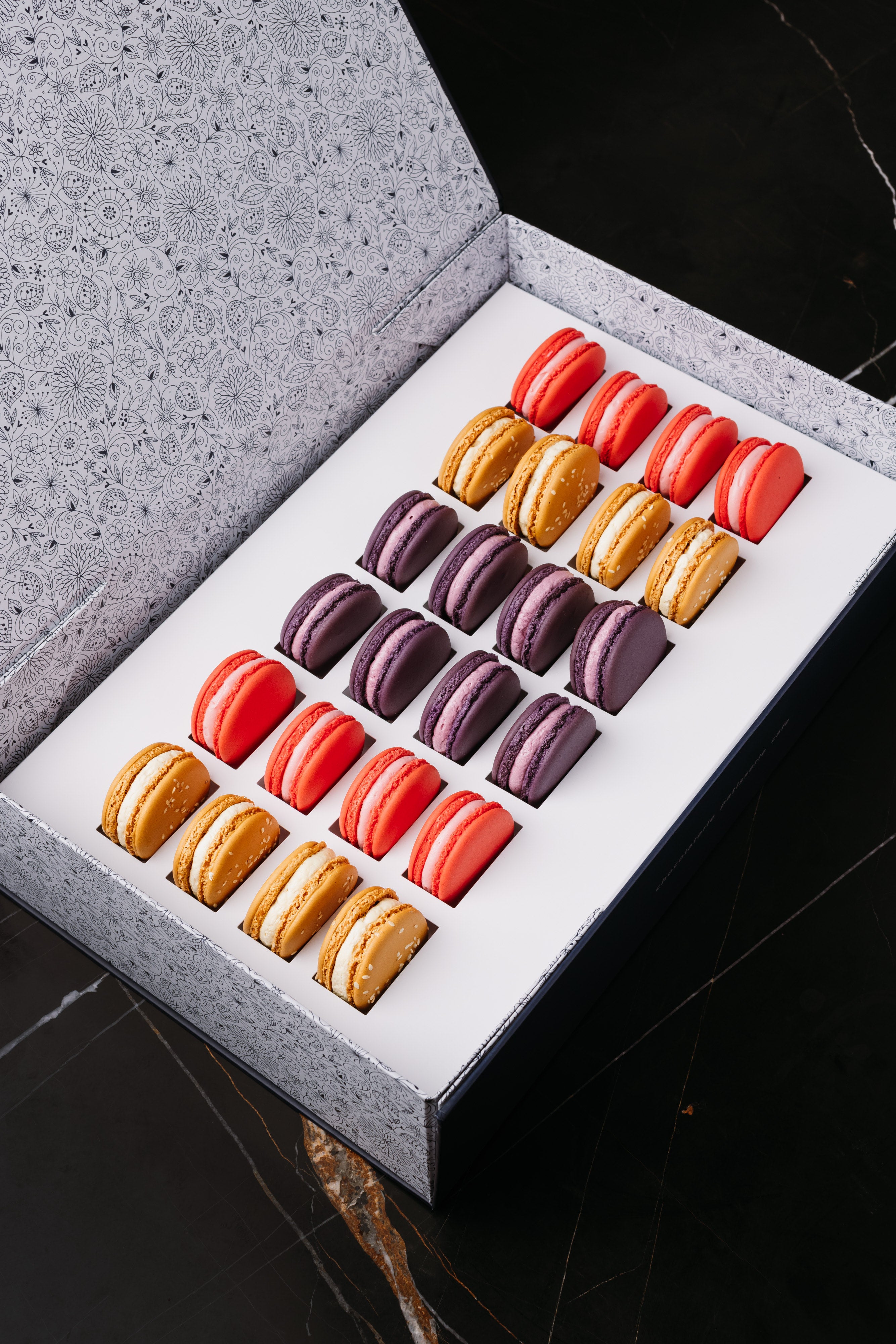 Macaron Box - 24 pieces | Thierry Chocolates